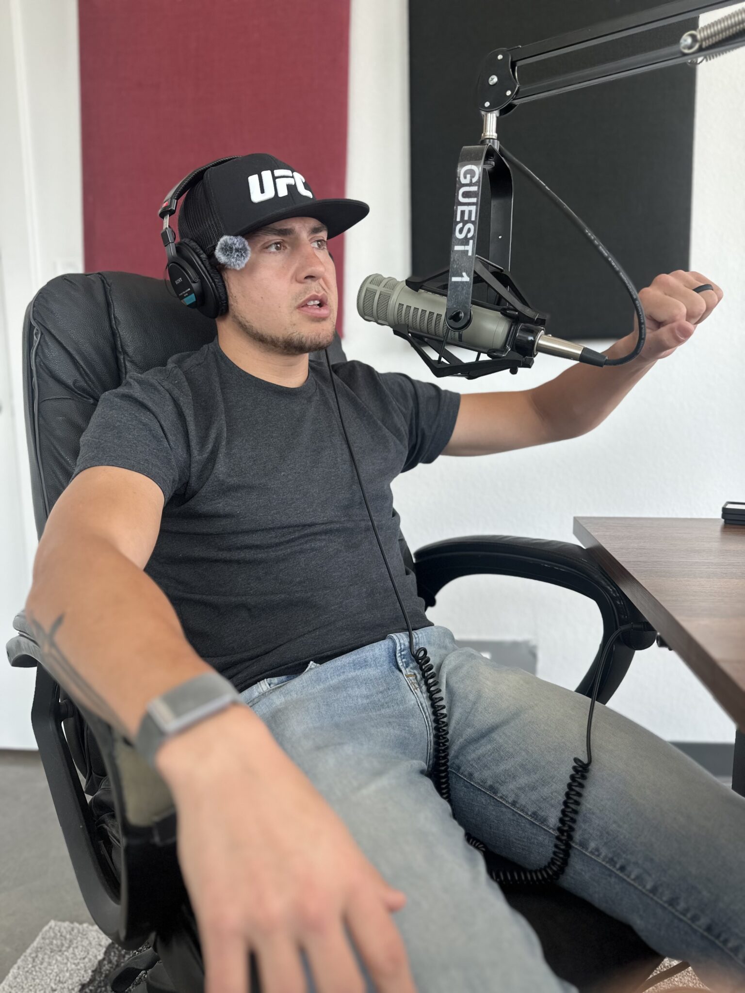 Mean Machine Meets Silent Assassin in UFC Fight Night Main Event - This ...